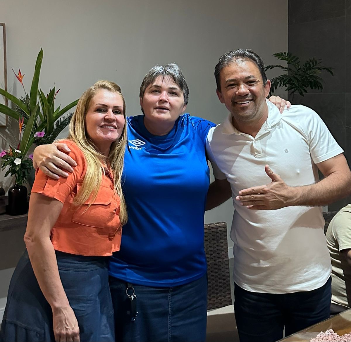 Evilasio assume compromisso com a construção do Hospital do Cancer do ...